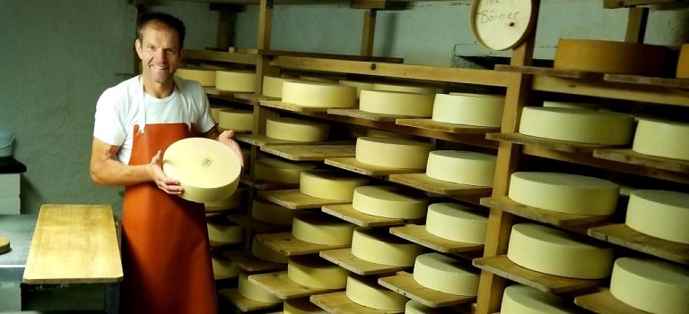 Making Cheese in the Switzerland - My Swiss Kitchen